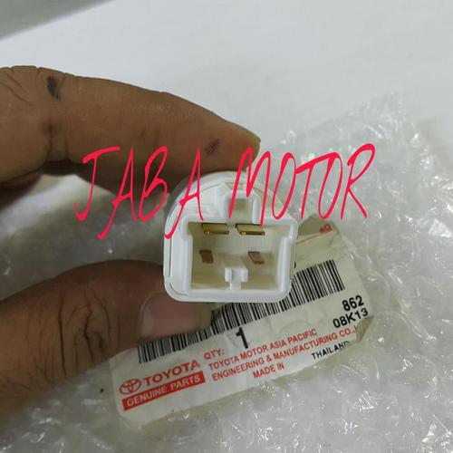 Jual Switch stop-Switch rem Innova-Yaris-Etios-Fortuner-Hilux-new vios ...
