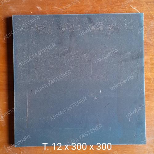 Jual tapak besi / base plate baja / plat besi ukuran t12 x l300 x p300 ...