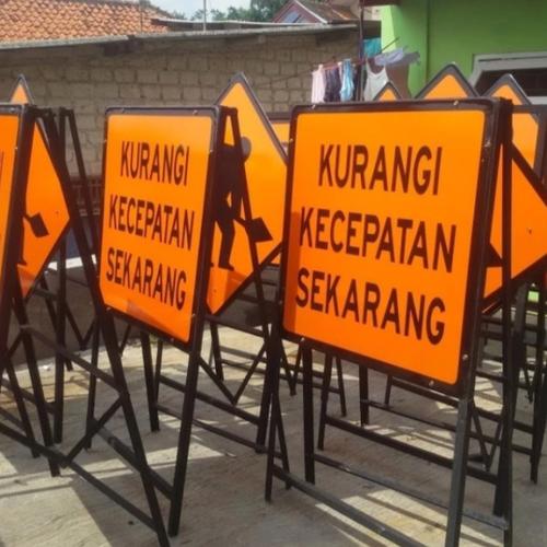 Jual Rambu Set Tiang Lipat 60x80 - Jakarta Timur - cv.artos leuwih ...