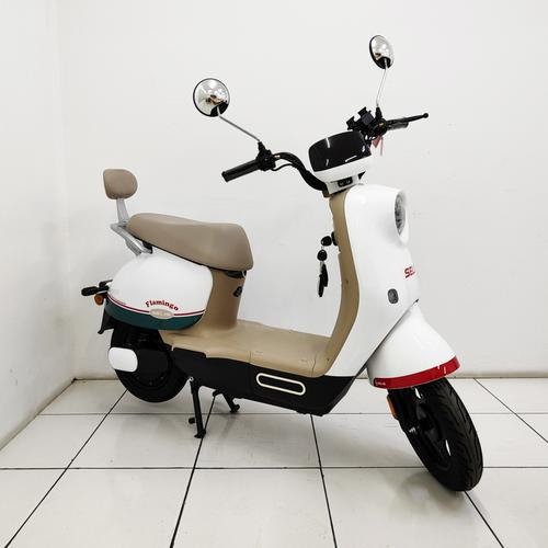 Jual Selis - Motor Listrik Flamingo - Putih - Jakarta Selatan ...