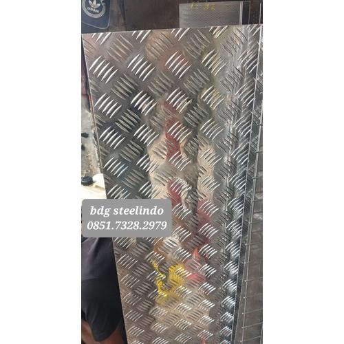 Jual Besi Plat Bordes Alumunium / Pelat Aluminium 1x2m - 1.6mm - Kab ...