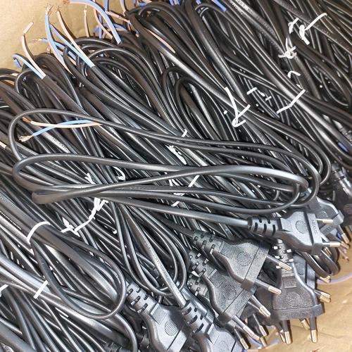 Jual Kabel Listrik Colokan Gepeng Nexus 1.5 Meter Hitam SNI - Jakarta ...