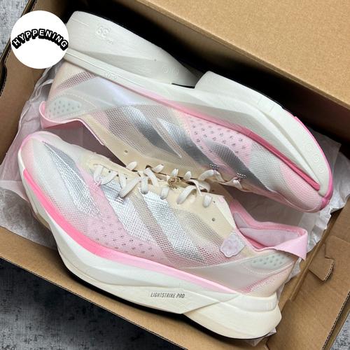 Jual ADIDAS ADIZERO ADIOS PRO 3 CHALK WHITE CLEAR PINK SAKURA IG6440 ...