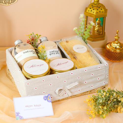 Jual EID HAMPERS 3 by Alleraya Kitchen - Baked Spaghetti - Kota Tangerang Selatan - Alleraya ...