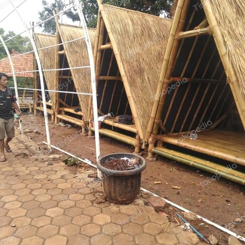 Jual Saung Bambu Atap Segitiga DP harga - Kota Tangerang Selatan ...