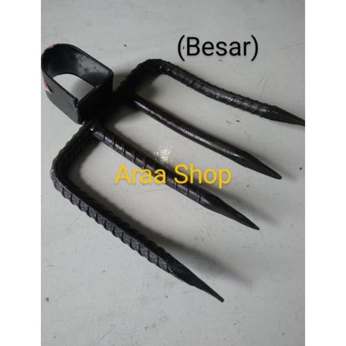 Jual Garuk Garukan Garpu Sampah Besi Ulir Besar Garok Sampah Got Besi ...