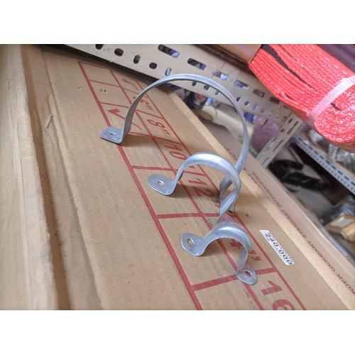 Jual Klem Pipa Omega Plat Besi Berbagai Ukuran Inch - 1/2" - Kab ...
