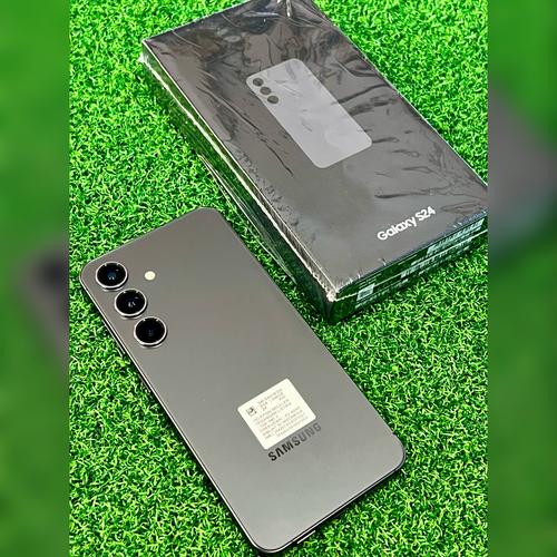 Jual Samsung S24 5G 8/256 gb Resmi SEIN Pemakaian Singkat - Kota ...