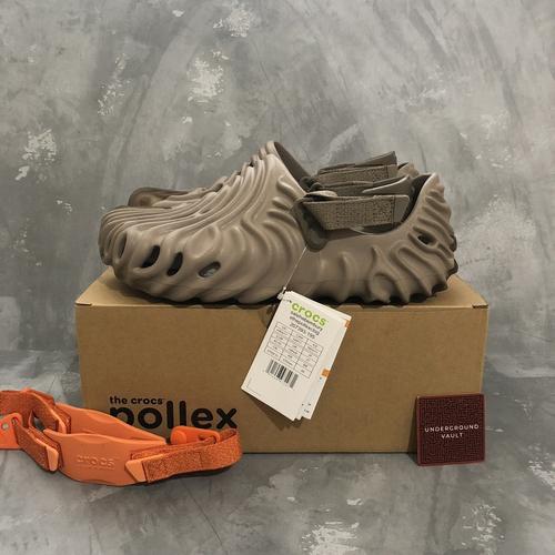 Jual Sendal Crocs Pollex Clog Salehe Bembury Classic Menemsha Coklat ...