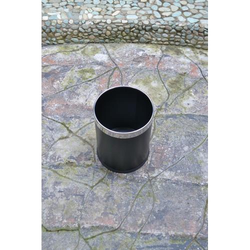 Jual waste bin tong sampah tempat sampah toilet hotel - Hitam, Single ...