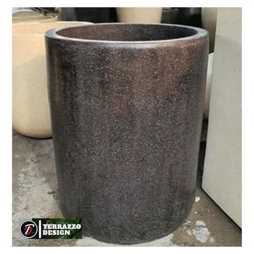 Jual Pot Tanaman Terazzo Tipe Silinder Hitam Glossy - Kab. Bogor ...