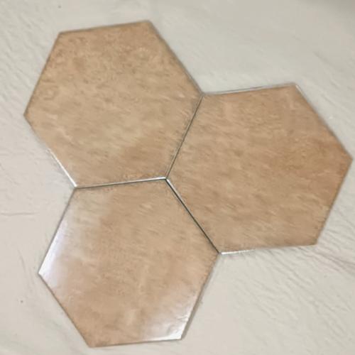 Jual GRANIT HEXAGONAL 21.5 X 25 BEIGE COKLAT MUDA - Jakarta Timur ...