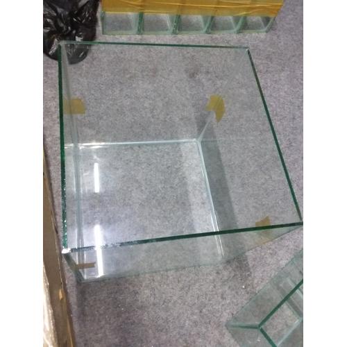 Jual Aquarium Polos UK. 30x30x30 Aquarium kaca Polos Bening - Kota ...