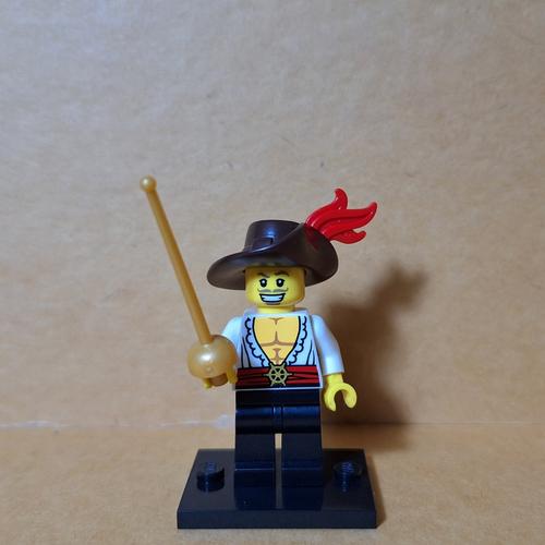 Jual Lego Swashbuckler (minifigure series 12 no.13) - Kota Bandung - Om ...