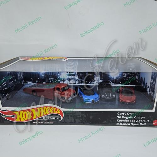 Jual Diecast Hot Wheels exotic hypercars diorama set bugatti chiron ...