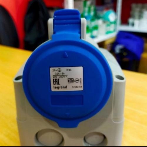 Jual Legrand Surface Mounting Socket 1 Phase 32A IP44 2P+E 3 Pin ...
