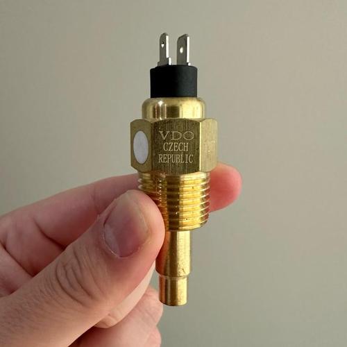 Jual VDO Switch Temperature Genset 1/2 NPT - 21 mm / Sender Sensor ...