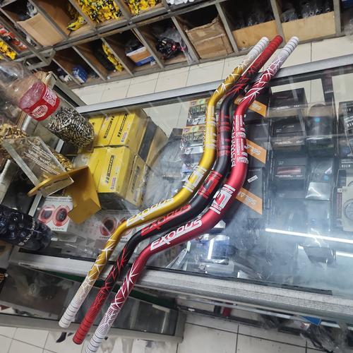 Jual stang handlebar mtb xc exodus 31.8 x 800mm stang MTB alloy Exodus - Hitam - Jakarta Selatan ...