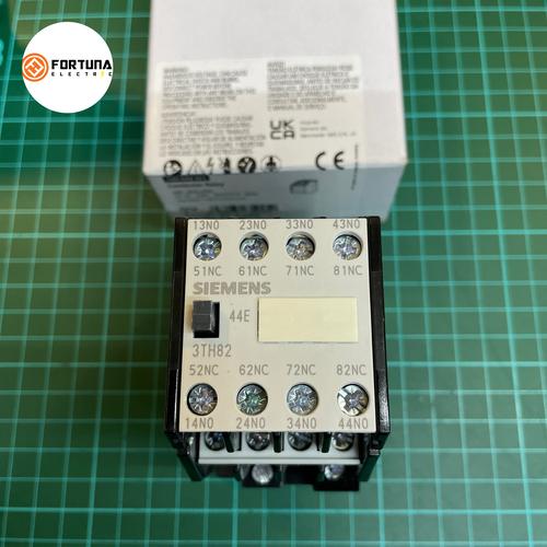 Jual Siemens Contactor Relay 3TH8244-0X coil 220VAC 4NO 4NC 380V ...