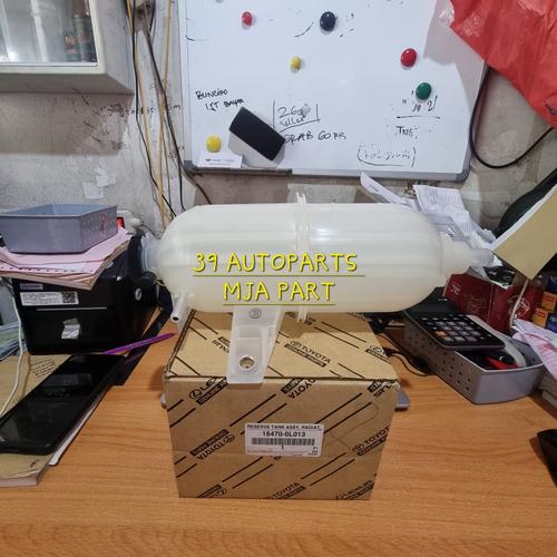 Jual Tabung air radiator RESERVE TANK Innova Fortuner Hilux diesel ...