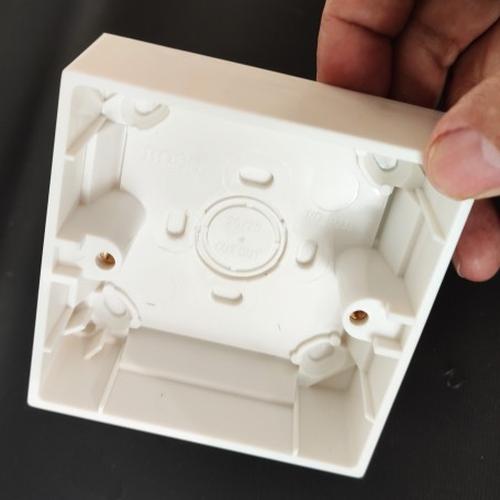 Jual BOSS Outbow B238 1 Gang Surface Plastic Box - Jakarta Selatan ...