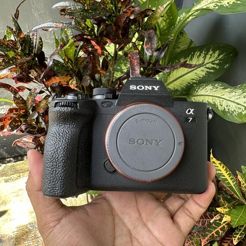 Jual Sony A7IV body only fullset mulus - Jakarta Timur - Running ...