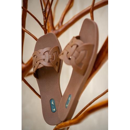 Jual Sandal Wanita Crabus - FRIDAY - Ivory, 41 - Kab. Bandung - Crabus ...