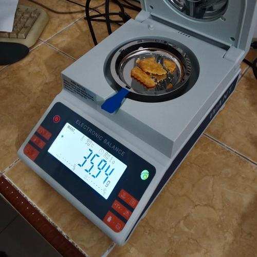 Jual Moisture Balance Halogen Moisture Analyzer Want 120 x 0.01 - Kota ...