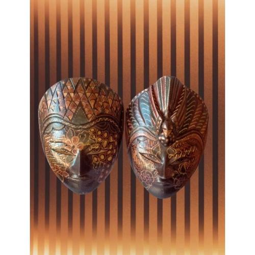 Jual Sepasang topeng panji-merak/topeng kayu batik/hiasan dinding ...