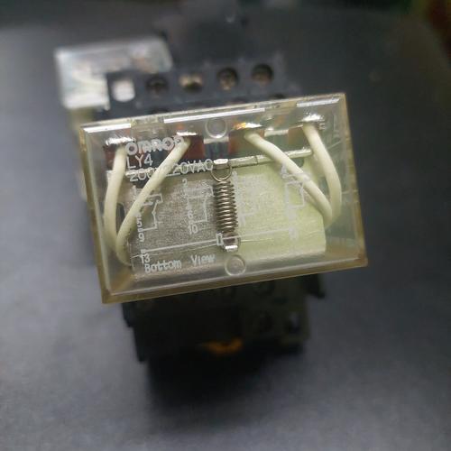 Jual OMRON RELAY LY4 200-220VAC + SOKET ORIGINAL OMRON - Jakarta Pusat ...