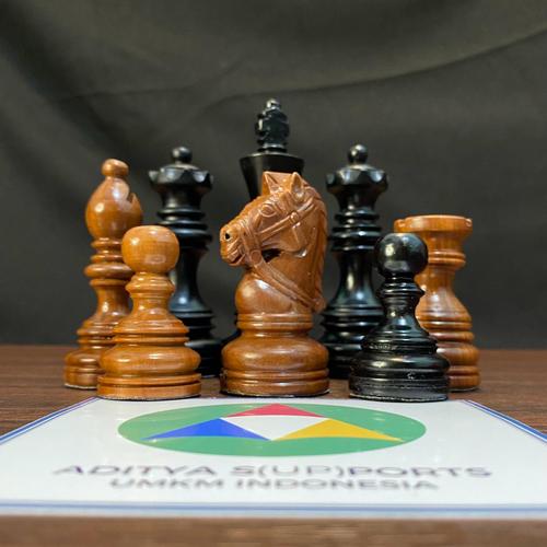Jual Catur Set Papan Kayu Sawo Ukir Profesional Kuda Tali Kekang ...