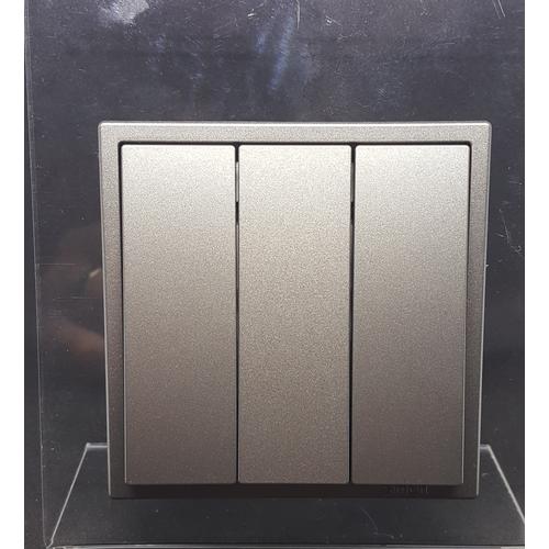 Jual SIMON I7 GREY SAKLAR PUSH BUTTON TRIPLE / TRIPLE BELL MOMENTARY ...