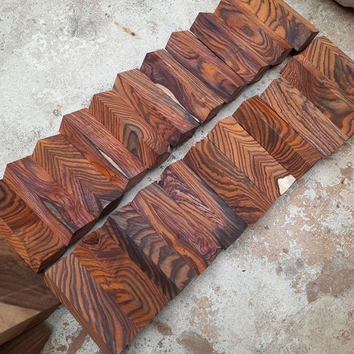 Jual KAYU SONOKELING ukuran 15x5x3,5cm | Balok Sonokeling | Rosewood ...