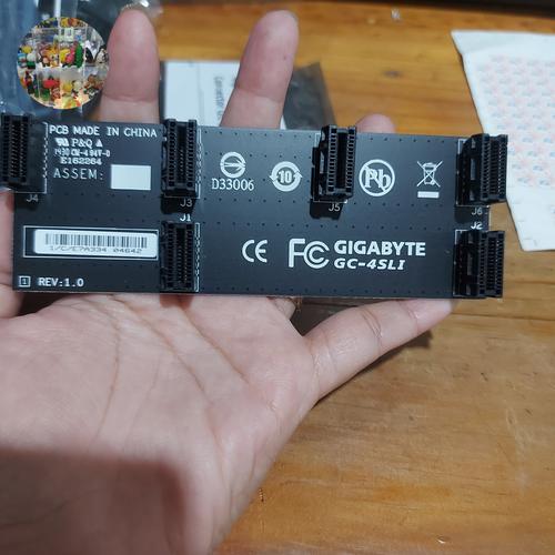 Jual GIGABYTE Gaming 4 Way SLI Bridge Connector Quad Slot Gc-4sli - Kab ...