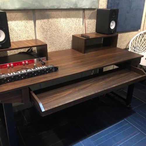 Jual meja recording studio hpl - Kaki kayu - Kab. Tangerang - ll ...