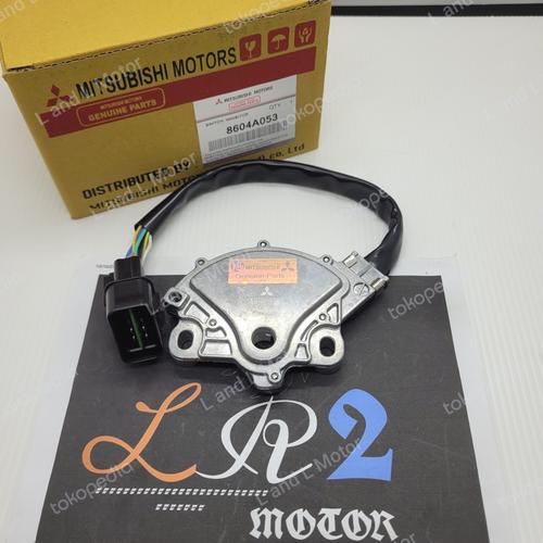 Jual SWITCH INHIBITOR MATIC MITSUBISHI TRITON PAJERO SPORT DAKAR 2009 ...
