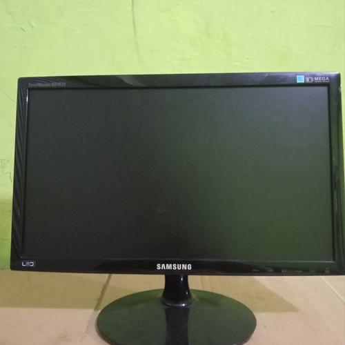 Jual MONITOR ALL MEREK SAMSUNG 19 INN KONDISI NORMAL LED - Jakarta ...