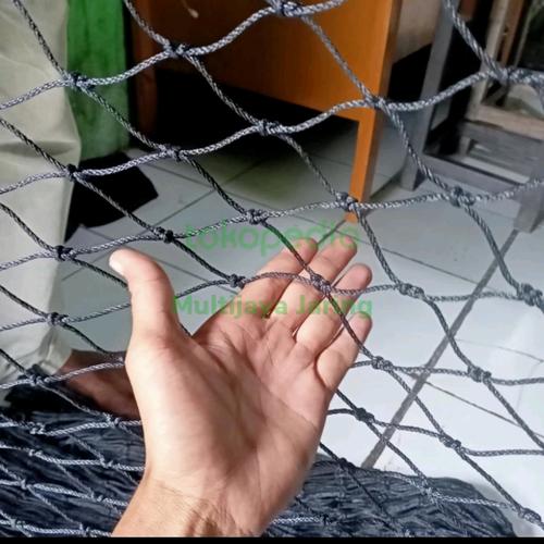 Jual Jaring Penutup Pintu Kontainer Diameter Lubang 5cmx5cm ukuran 2 ...