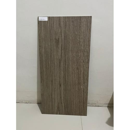 Jual Sample keramik motif kayu ukuran 60x30 - Sample keramik untuk ...