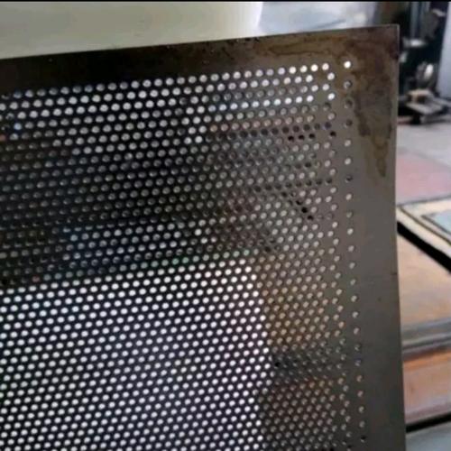 Jual Plat Lubang Besi Bolong Perforated 2mm, 3mm, 4mm, 5mm, 6mm, 8mm ...
