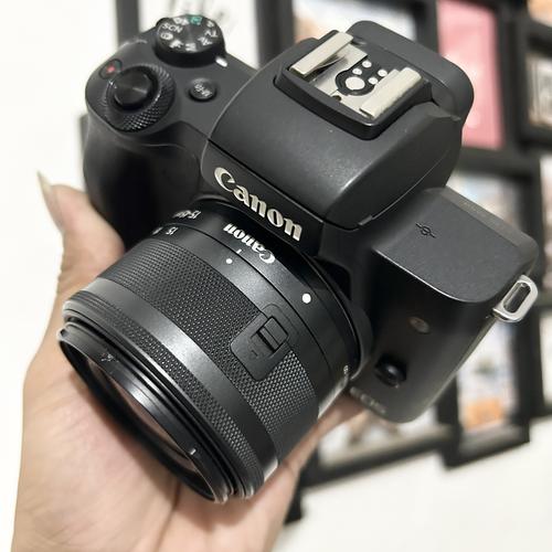 Jual CANON EOS M50 BODY + LENSA 15-45MM LAYAR SENTUH SIAP PAKAI - Kab ...