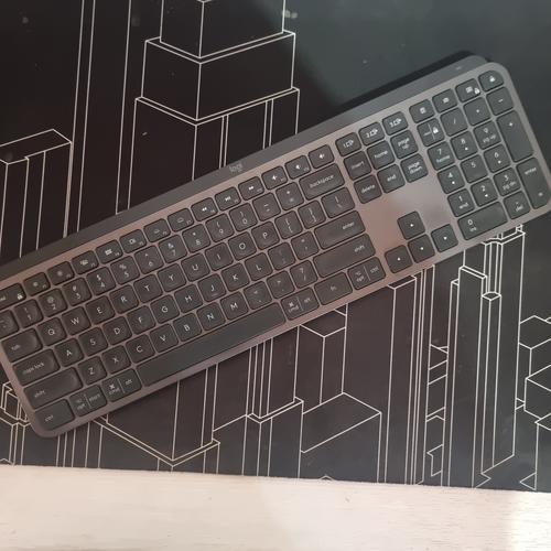 Jual logitech mx keys bluetooth keyboard - Kota Surabaya - chiplegal ...
