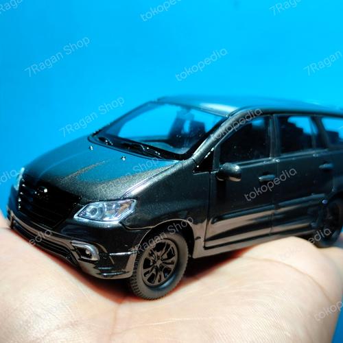 Jual diecast miniatur Toyota kijang grand Innova barong cumi darat grey ...