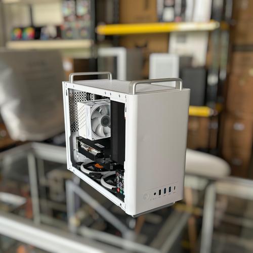 Jual Casing PC Acer Emachine Gadget U320WM m-Atx White - U320 - Kota ...