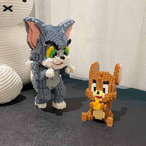 Promo LELE Mainan Bricks Nano Block karakter kartun kucing dan tikus 3D ...
