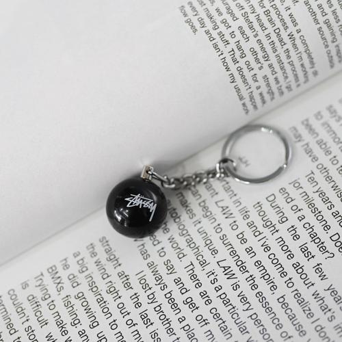 Jual Stussy 8 Ball Keychain Original - SILVER - Kab. Sleman ...