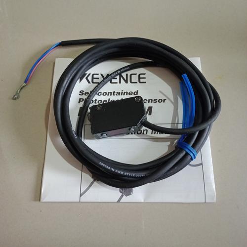 Jual KEYENCE PZ-V31P Photoelectric Sensor - Kota Batam ...