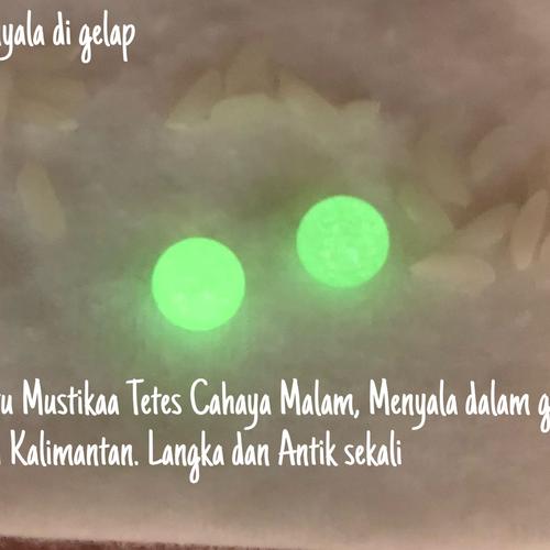 Jual Batu Mustikaa Tetes Cahaya Malam Menyala dalam gelap - Kab. Banjar ...