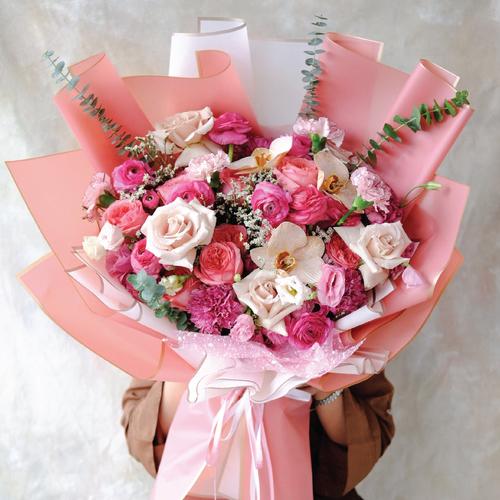 Jual Auntie favorites bloom bouquet basket bloombox bucket buket segar ...