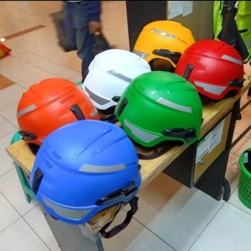 Jual safety helmet MSA merah /helmet ketinggian - Jakarta Barat - Juan ...